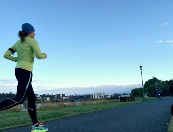 8 Strategies for How to Pace Yourself When Running