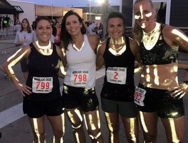 Best Reflective Running Clothes (Gear from Head to Toe) 2024