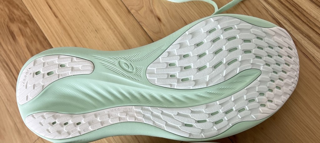 Asics Gel-Nimbus 26 Review | The Good and Bad 300 Mile Update